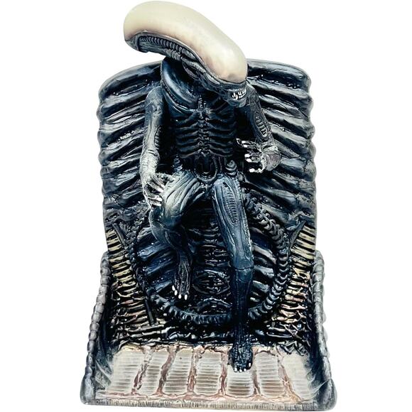 X Plus | Toys | Alien Wall Relief Xenomorph Xplus Sota Toys 204 Action ...